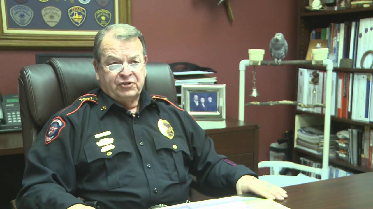 Madisonville Police Chief - YouTube