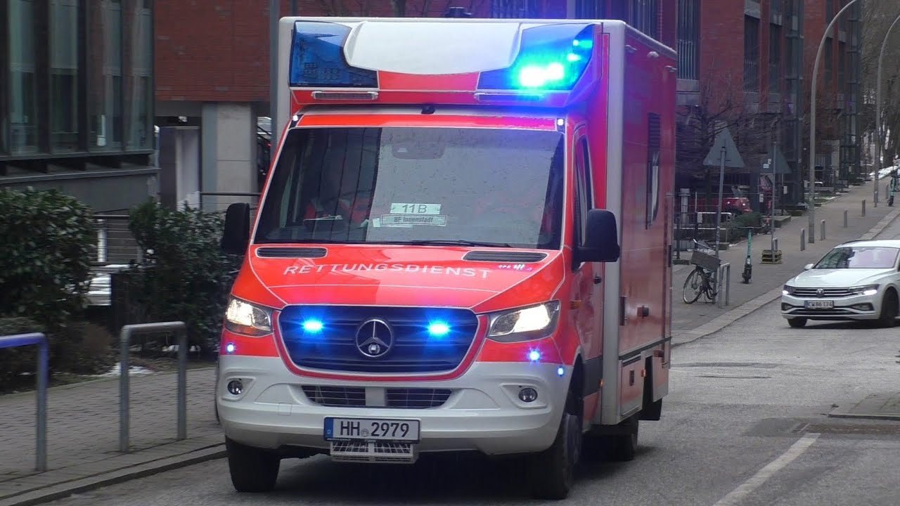 [Neues Design] Neuer RTW 11B BF Hamburg F11 Innenstadt - YouTube