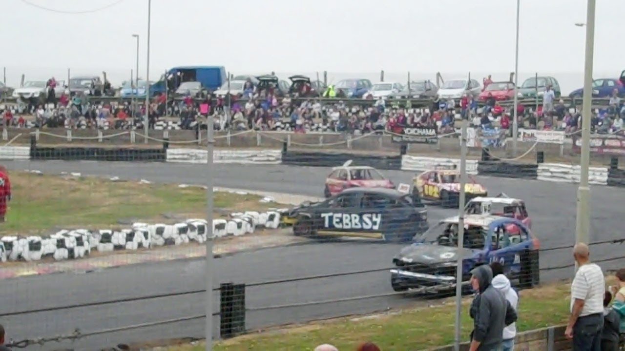 Rookie Bangers Race #2 Skegness 21-7-13 - YouTube