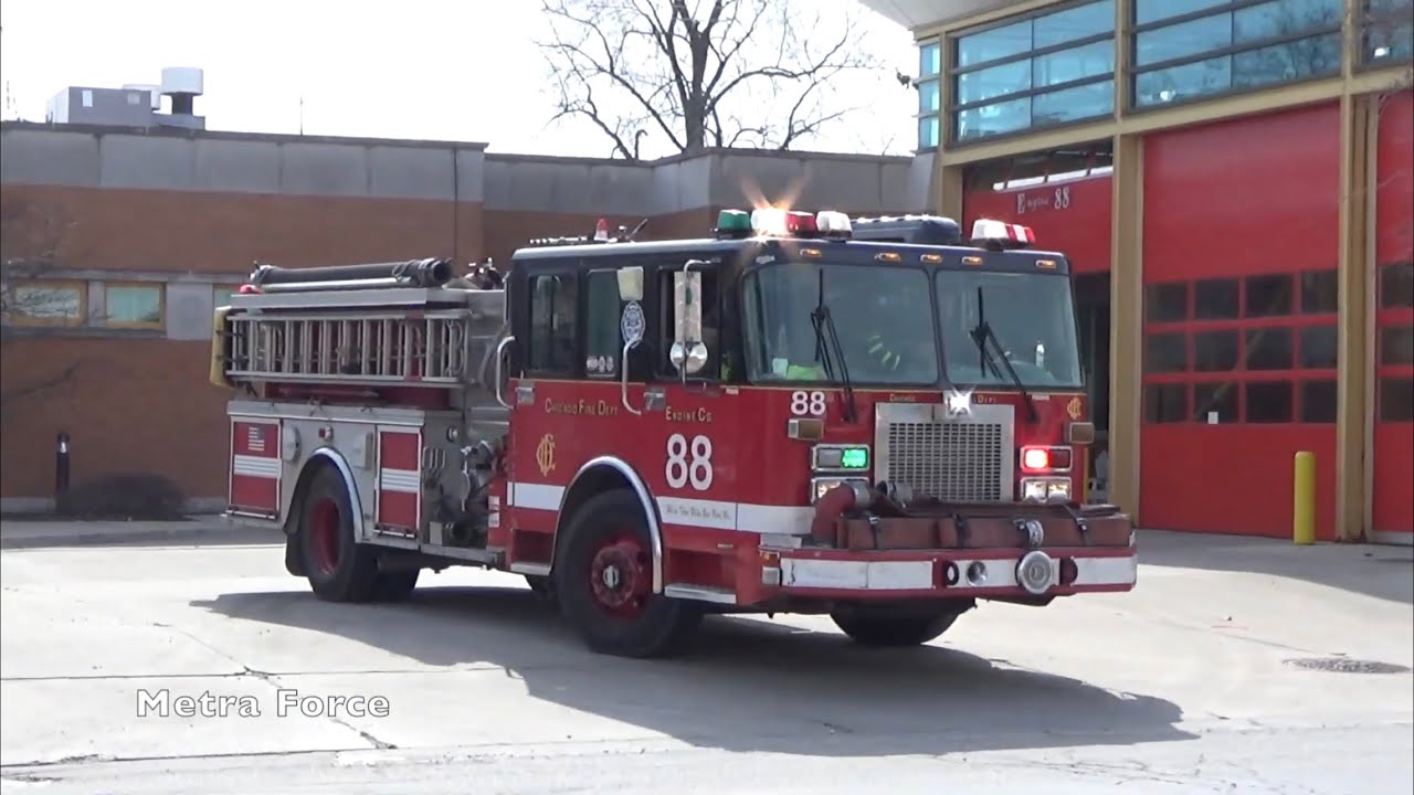 Chicago Fire Dept Engine 88 Responding - YouTube