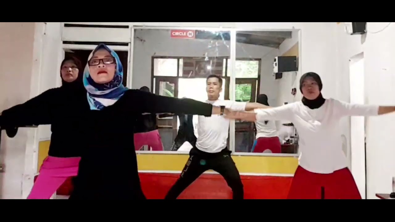 aerobic low impack bersama bunda miyati. - YouTube