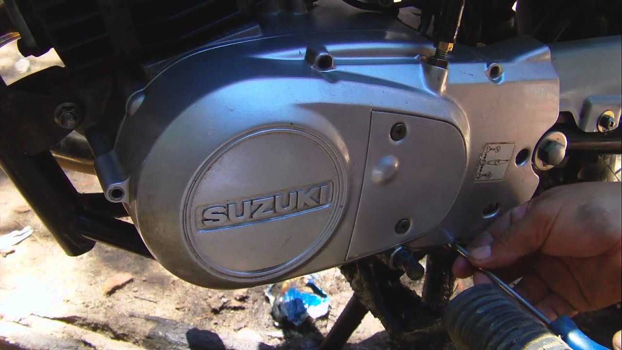 Como Desarmar las tapas del lado izquierdo del Motor de Moto 2t Suzuki ...