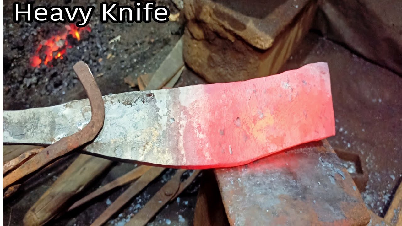 Knife Making Forge - Forging a Knife of 1.5KG From Rusted Steel - YouTube