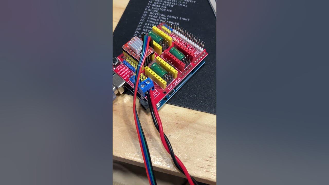 Stepper motor control with acceleration. - YouTube