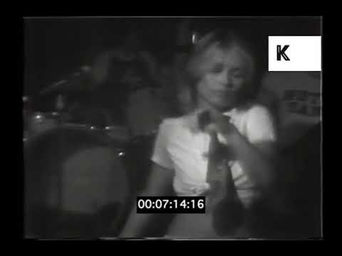 1975 Blondie Performing "Little Girl Lies" At The CBGB | Premium Footage - YouTube