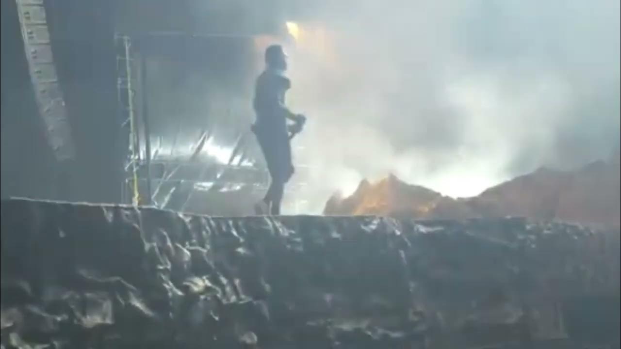 2023 Rolling Loud Mosh pit (Travis Scott) - YouTube