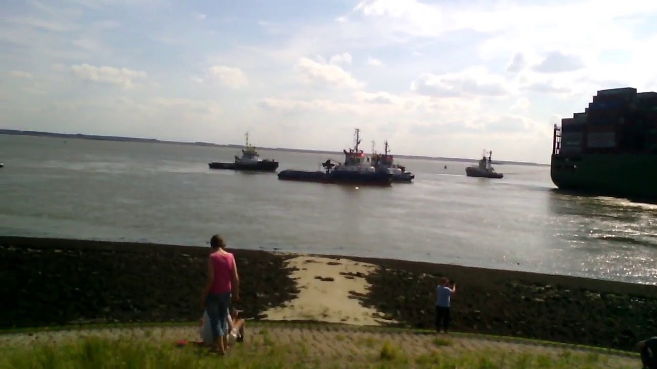 Containerschip vastgelopen in Bath 14-8-2017 - YouTube