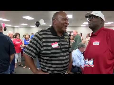 Legendary football coach Johnny Plummer - YouTube