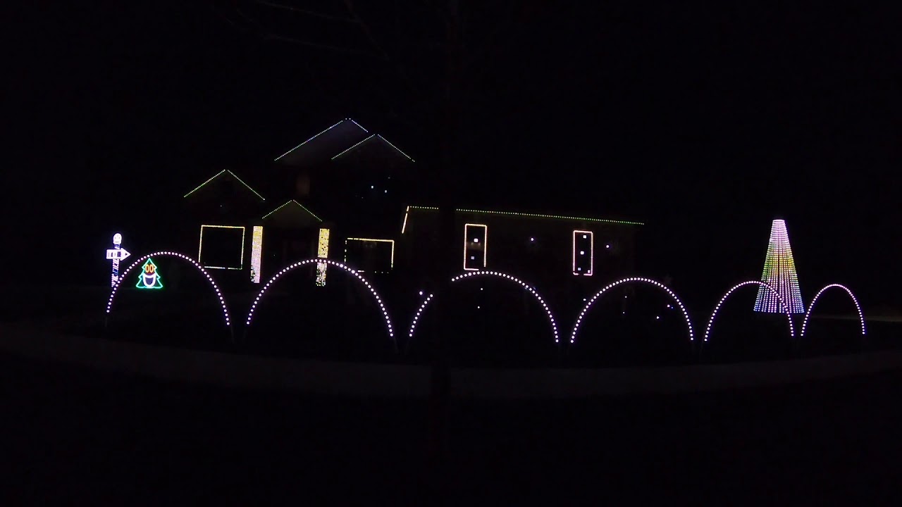 Gandor Family Light Show - Holiday Intro 2020 - YouTube