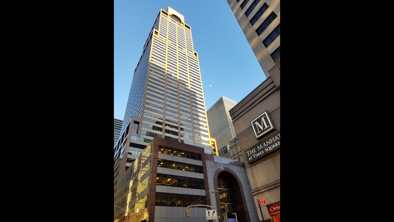 NYC TODAY: A walk around the helicopter crash building, 787 7th Avenue ...