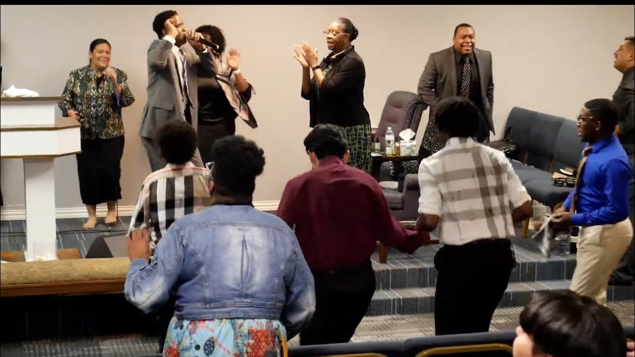 “Strength to LEAP!!” Pastor DeMarlon Nixon #jesus #God #apostolic 🔥🔥🔥 ...