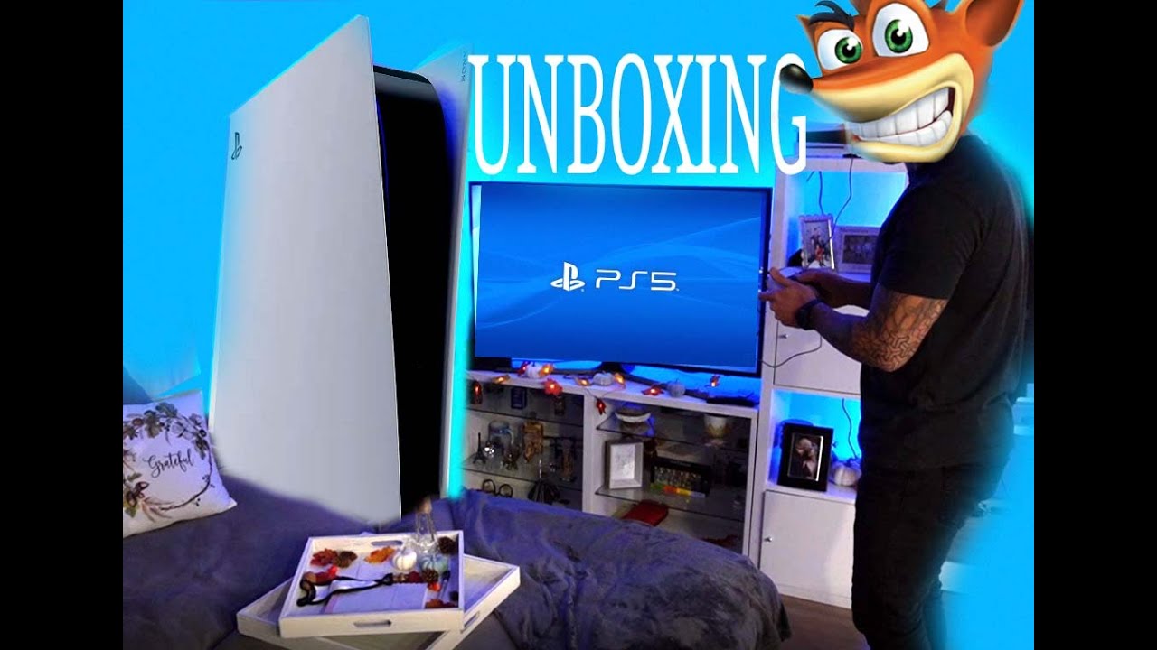 PS5 unboxing, setup and gameplay demo. - YouTube