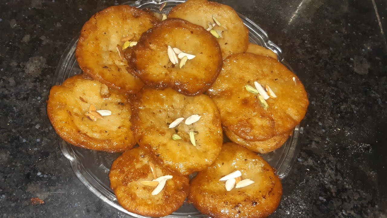 Malpua Recipe | Easy way to make malpua | Malpua | मालपुआ | Taste with ...