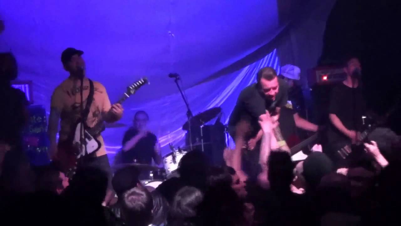 Fiskales Ad Hok - Anarquia & Rebelion + Micky (Mayo 2014 ...