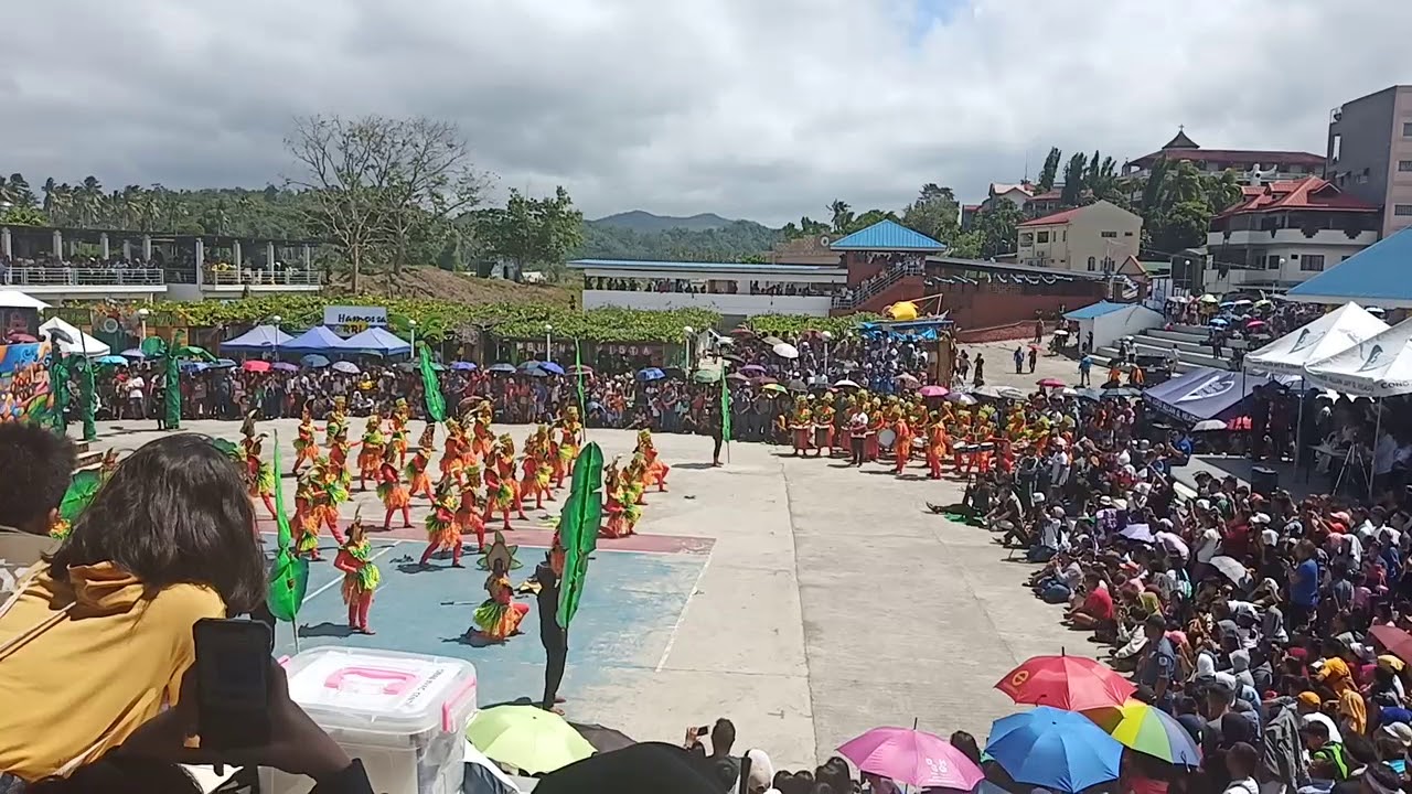 Lechon Festival - Torrijos, Marinduque - YouTube