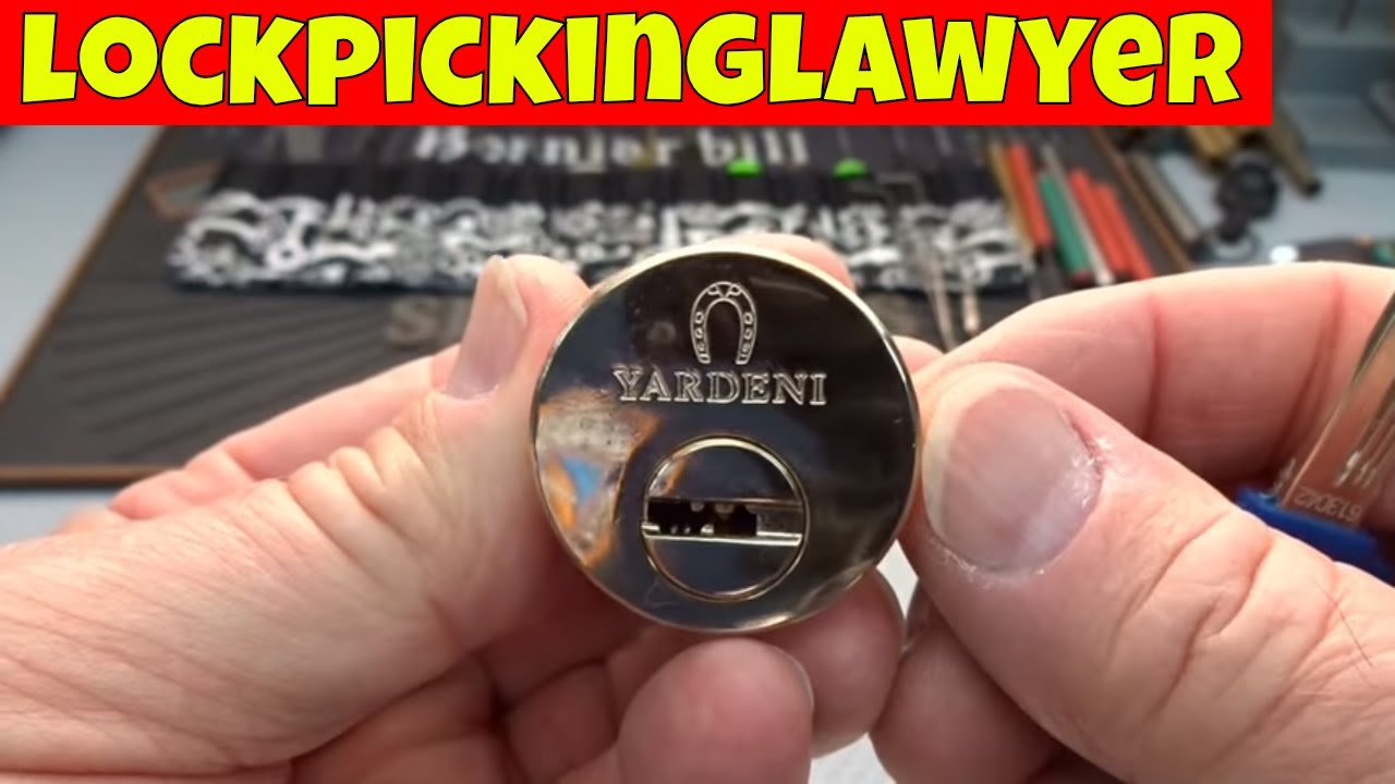(914) Yardeni Dimple Lock Picked & Gutted - YouTube