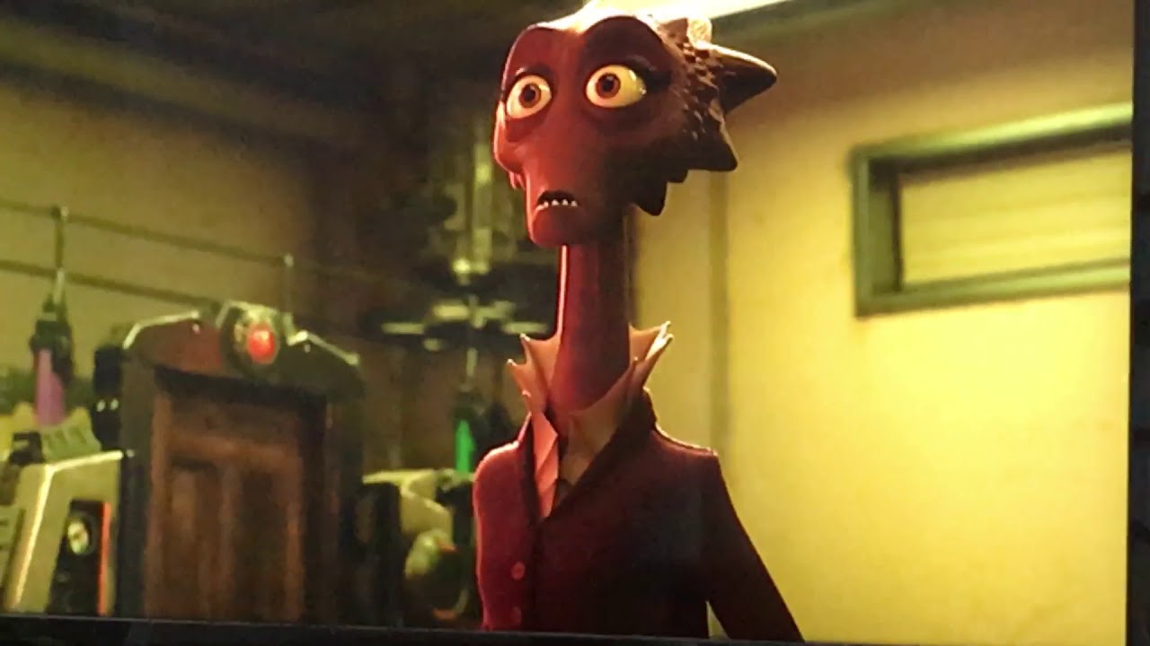 Monsters University - The Big Scare / Roz Cameo - YouTube