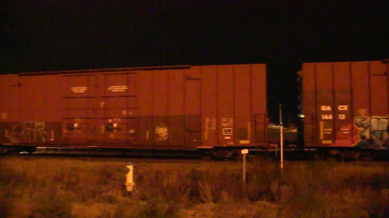 CN Train Spotting HD: IC 2718 Leads Q116 East On The Other Side Of M301 ...