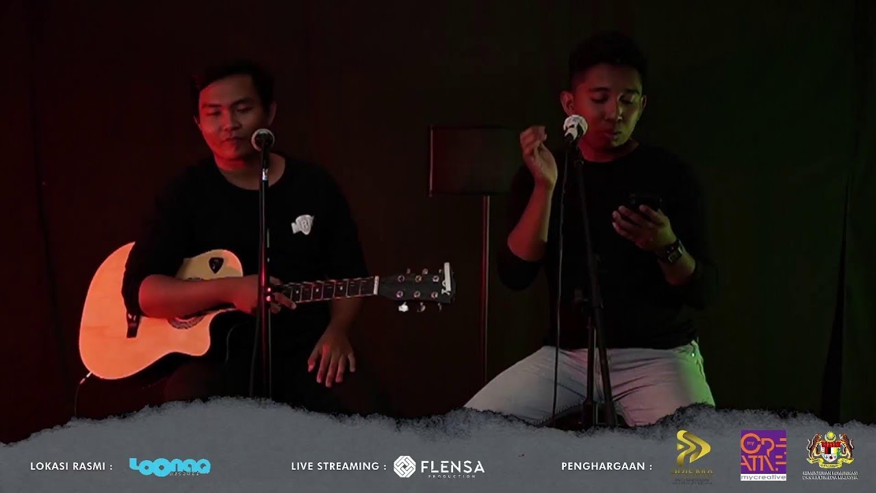 Amir Hariz Live Acoustic - YouTube