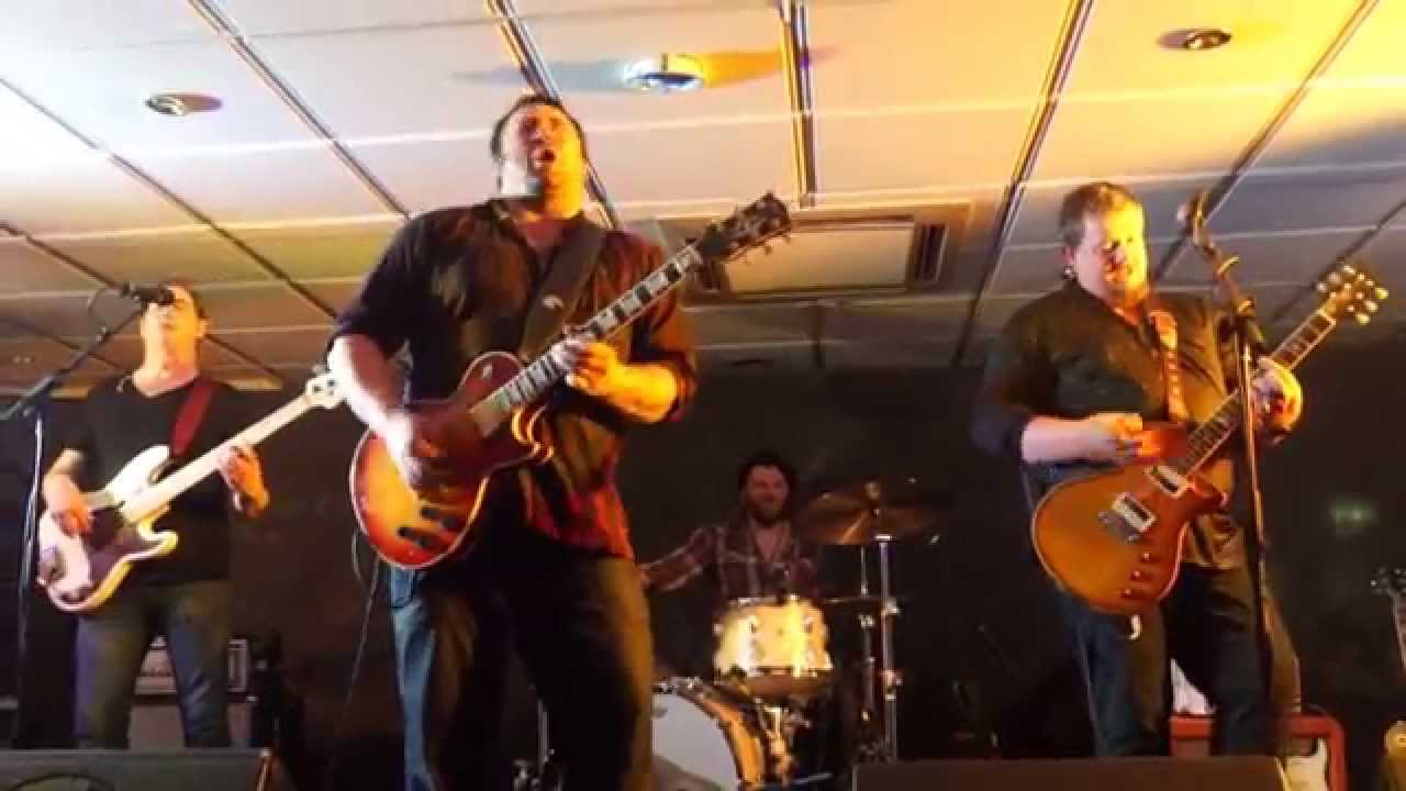 The Nimmo Brothers @ The Beaverwood Club ~ Ain't No Love In The Heart ...