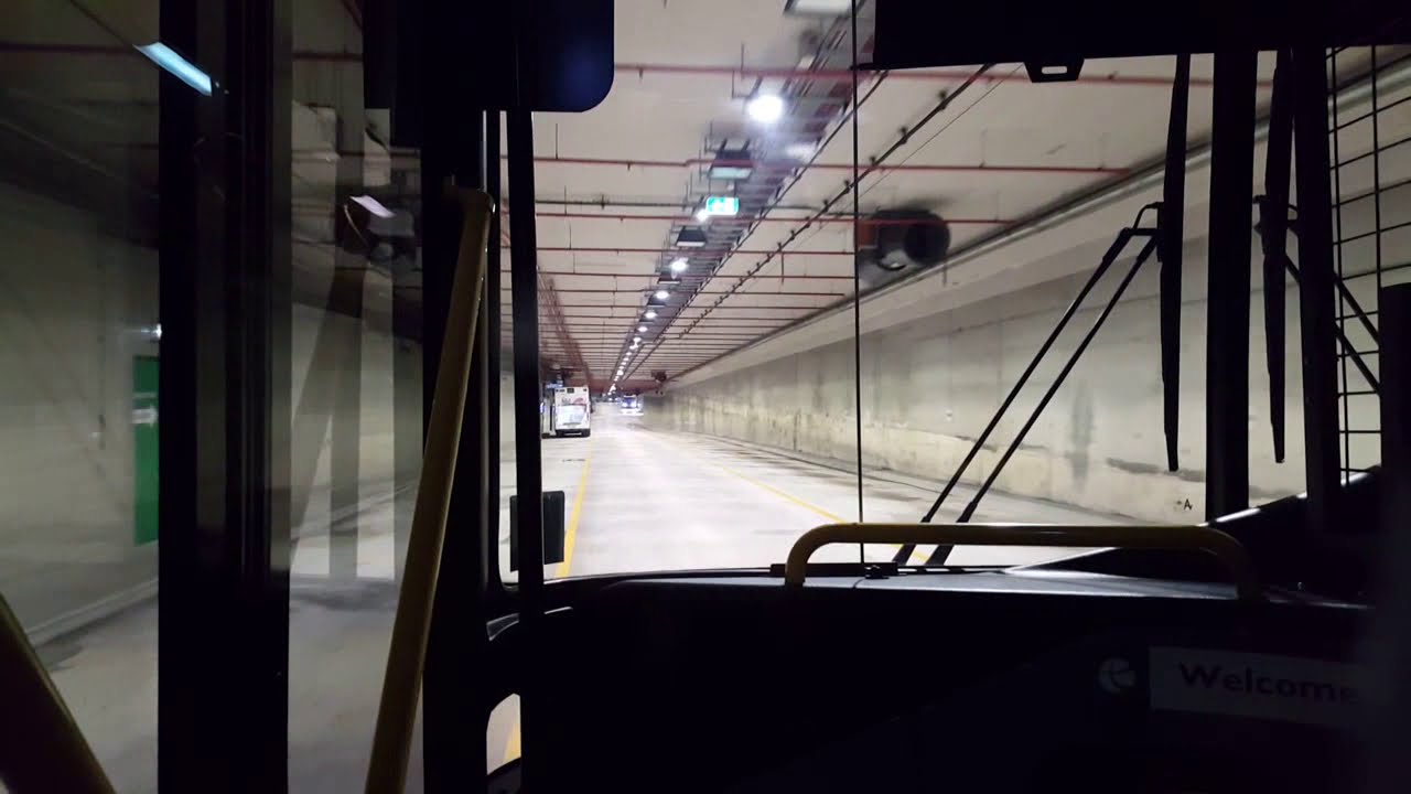 [Transperth] Arriving @ Perth Busport W/h Set-Down Stand Request - YouTube