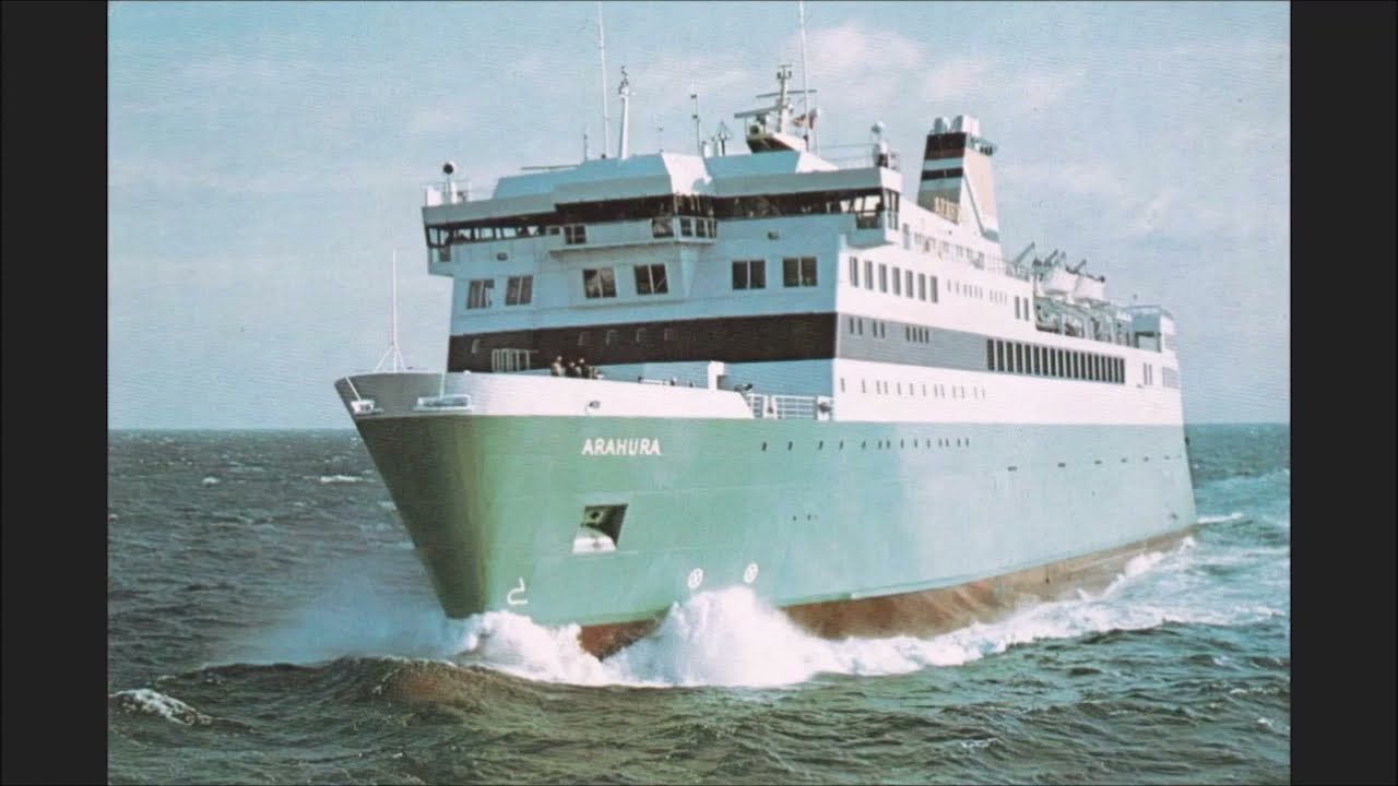Arahura. The Cook Strait Workhorse - YouTube