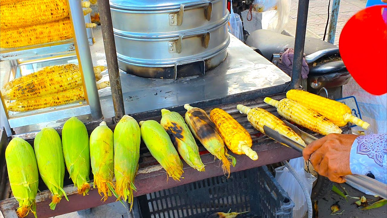 Grilled Corn - Roasted Corn with Coconut Milk Sauce at the Bus Stop ...