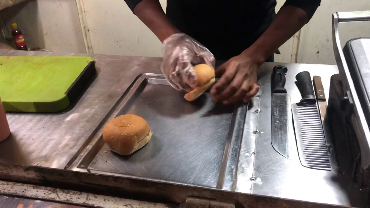 Street Chicken burger (Dhaka, Bangladesh ) Masterchef of the street # ...