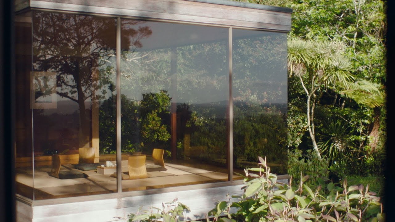 HOUSE TOUR: A Masterful Renovation Of New Zealand’s Famous Brake House ...