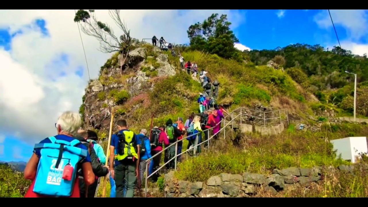 Caminhadas a Pé - Machico Porto da Cruz Levadas & Montanhas Madeira ...