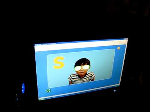 Kasinda Using Starfall on the Computer March 2011 - YouTube