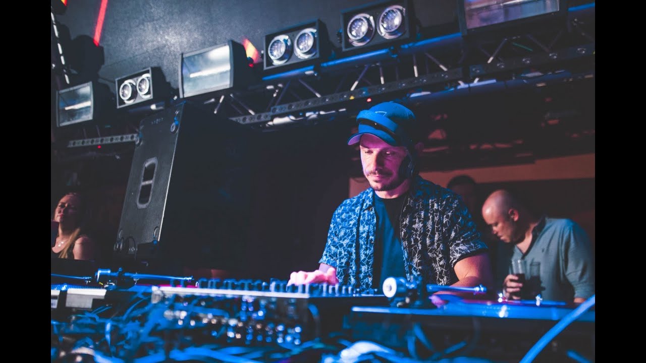 Andy C with MC IC3, Navigator and Skibadee @ Accelerated Culture 16 ...