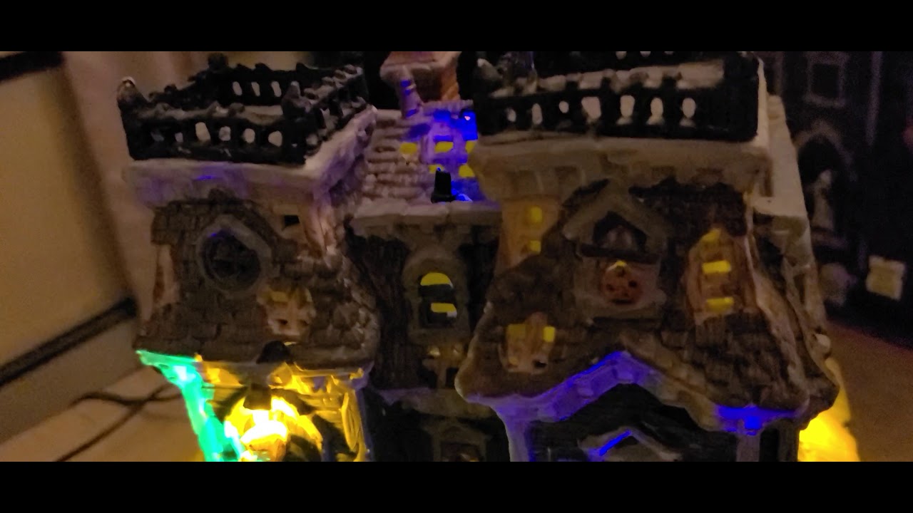 Morbid Manor Spooky Town Lemax Released 2010 Retired 2019 - YouTube