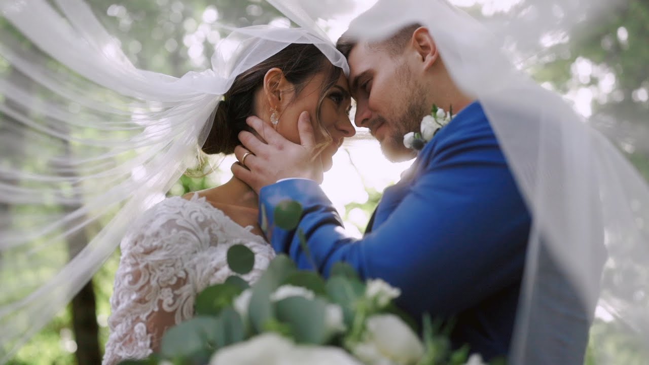 Ellie & Carson Lien's Wedding Film (4K) - YouTube