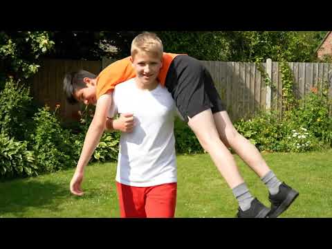 Teen boy ots carry boy #ots #lifting #lift #shoulderbag #carrybag #teenagers #boy 