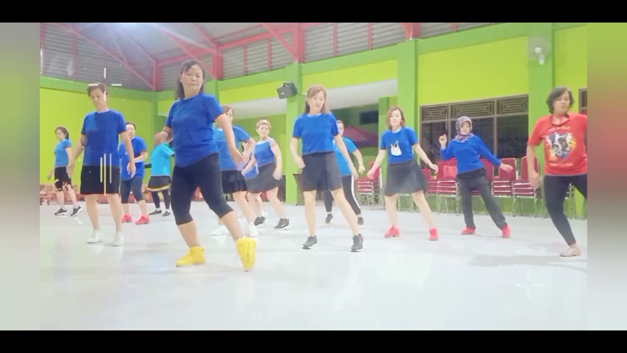 ONE PLUS ONE LINE DANCE - YouTube