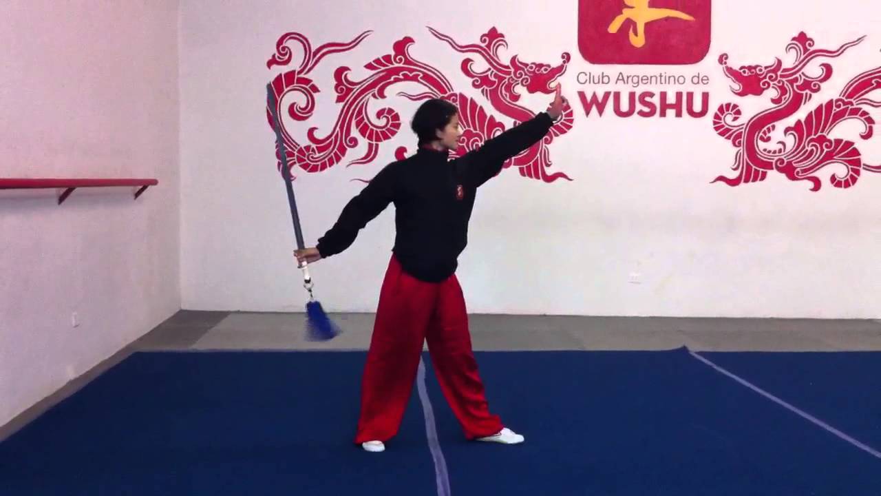 Forma básica de espada de 16 movimientos - Jianshu Jichu Taolu 剑术基础套路 - YouTube