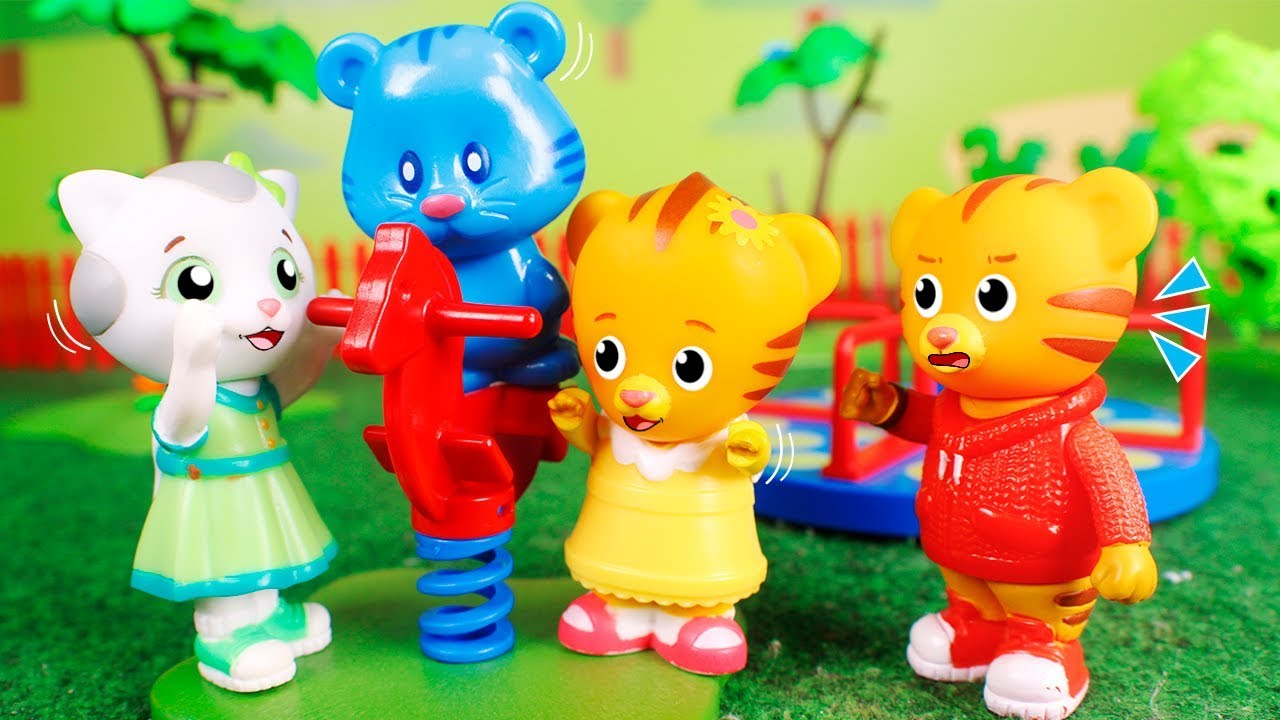 Daniel Tiger´s Toys 🐯 Learning how to share 😯🌄 - YouTube