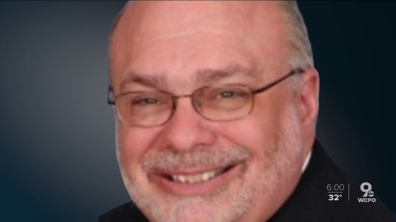 New details on rape investigation of Catholic priest Geoff Drew - YouTube