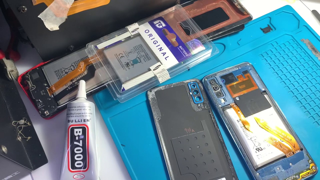 Samsung Galaxy A50 Battery Replacement || Cambiar Batería De A50 - YouTube