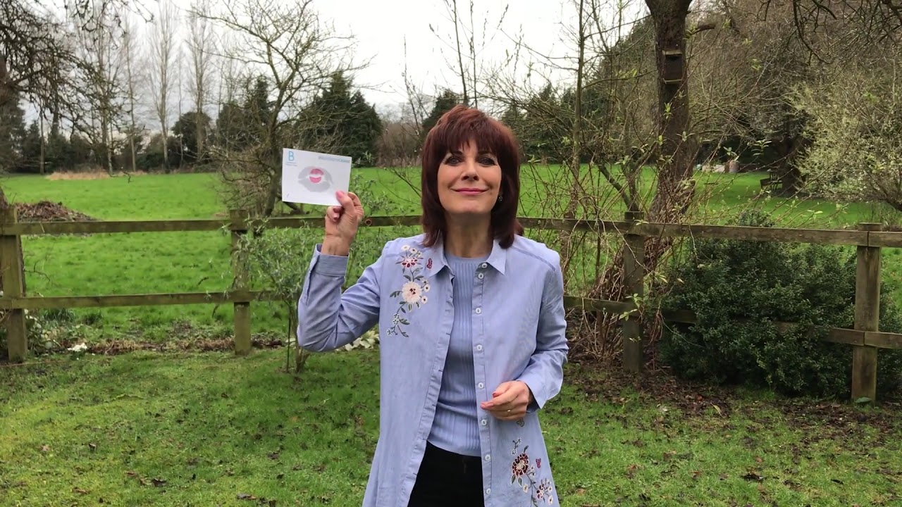 Pam Royle #AMillionKisses - YouTube