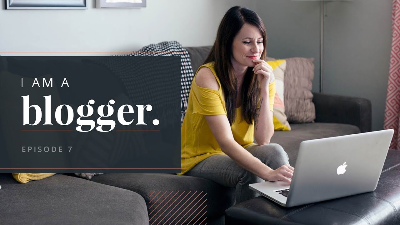 Sarah Morgan - I Am A Blogger documentary - YouTube