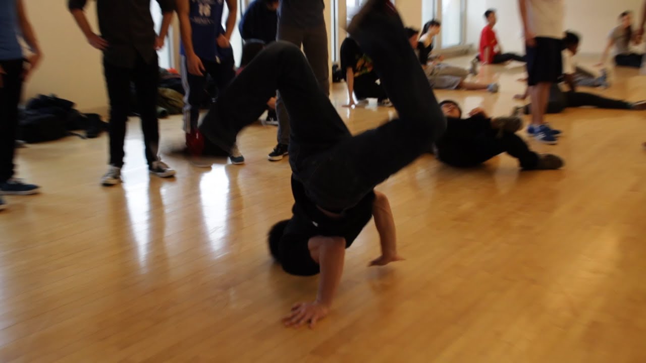 Getting Down With NYU's Breakdancing Club - YouTube