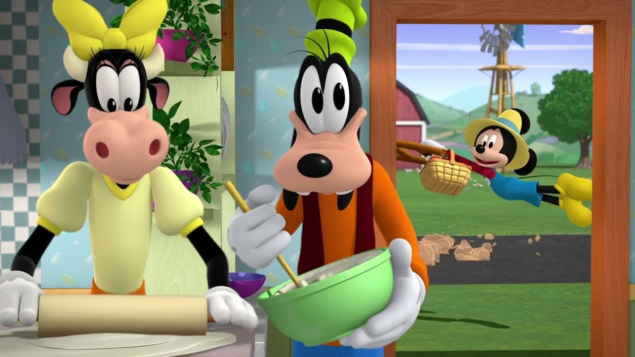 Mickey's Tricky Tractor! - YouTube