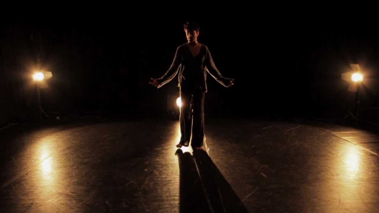 Aakash Odedra & Jason Elberts "Rising" - YouTube