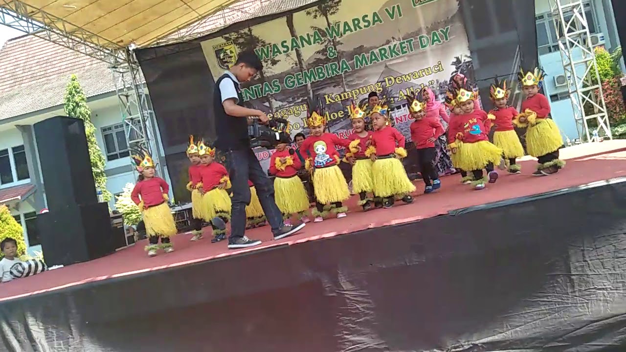 Pentas seni anak TK - YouTube