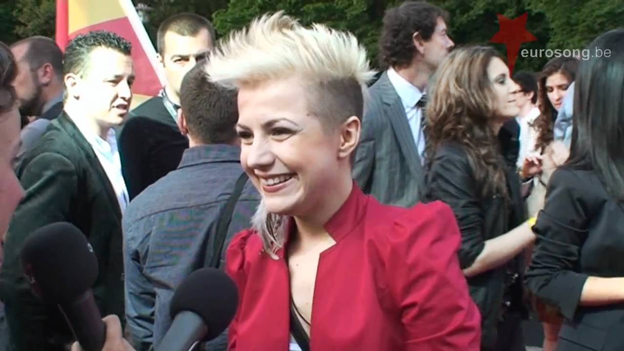 Interview Poli Genova Bulgaria Eurovision 2011 on the red carpet in ...