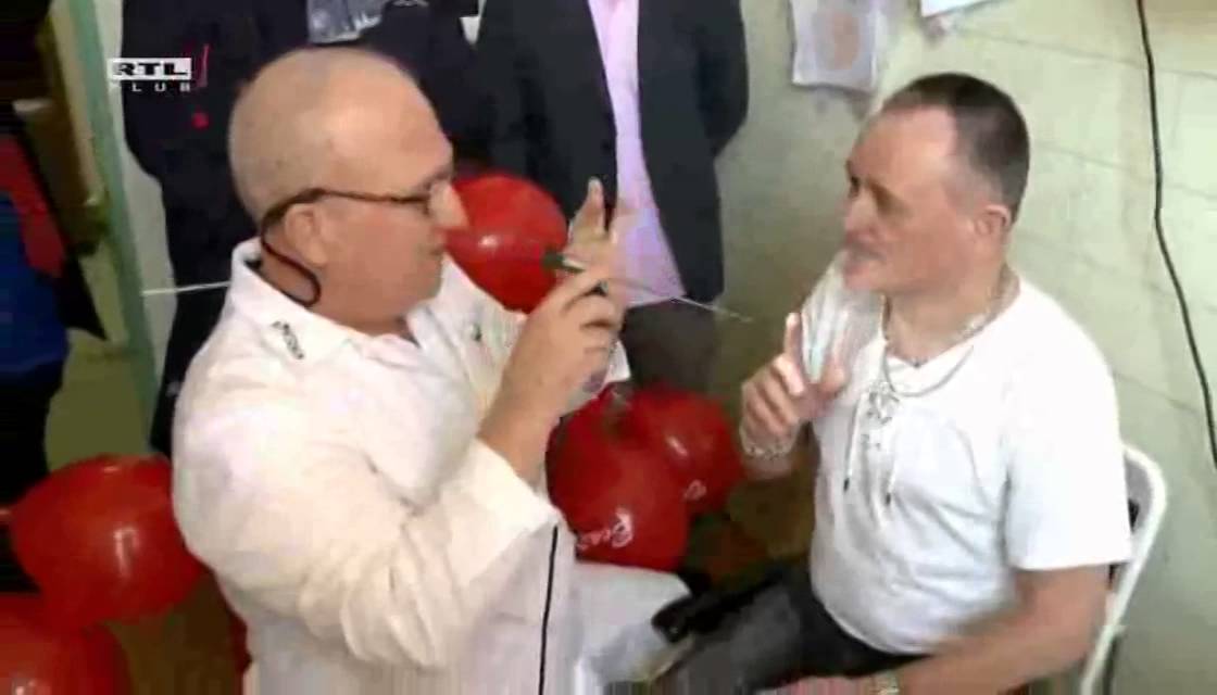 Tündérfátyol műszerátadás Nagy Feróval a Szent László Kórházban ATMOS ...