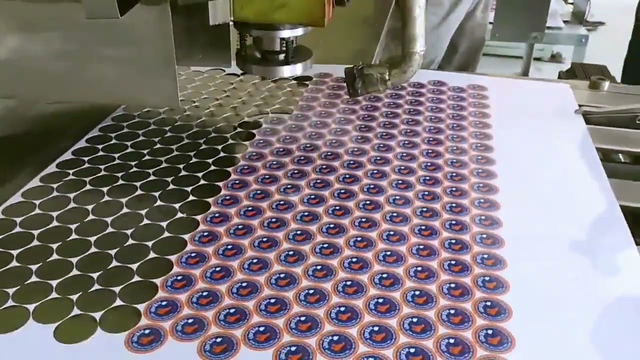Semi automatic metal crown caps making machine - YouTube
