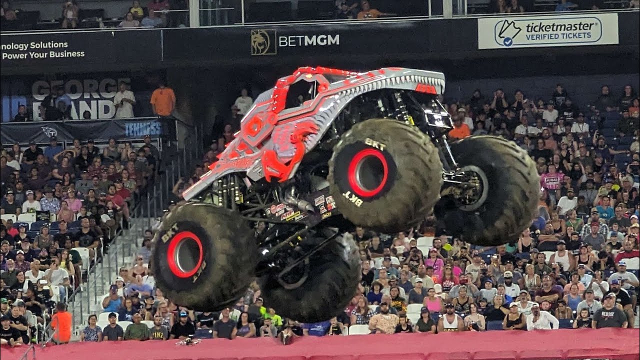 Monster Jam World Finals 22 - ThunderROARus WINNING Freestyle ...